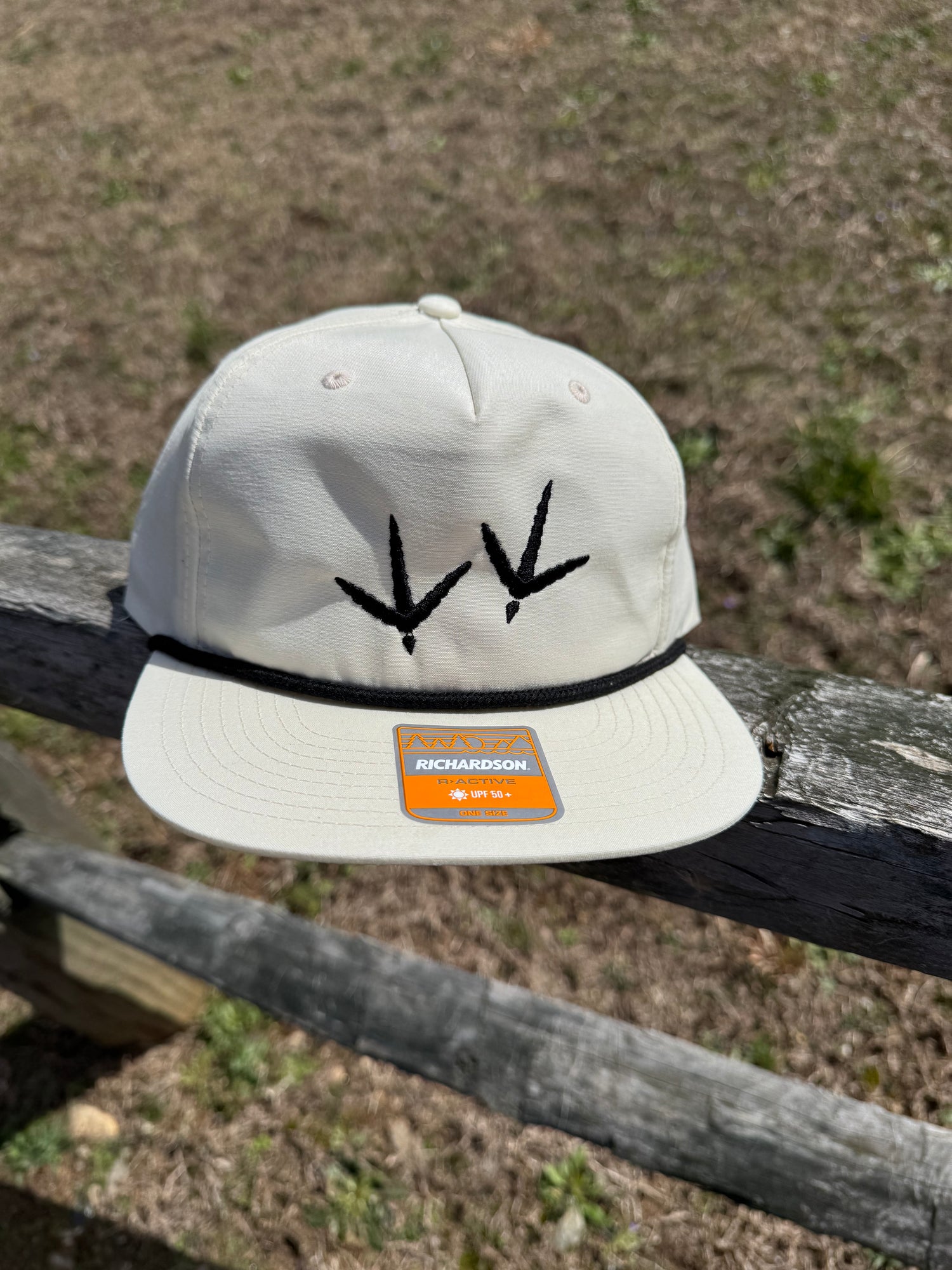 Turkey Feet Rope Hat – Endless Hunt